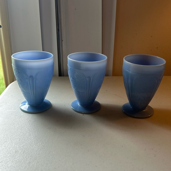 Vintage | Dining | Set 3 Vintage Jeannette Depression Glass Delphite ...